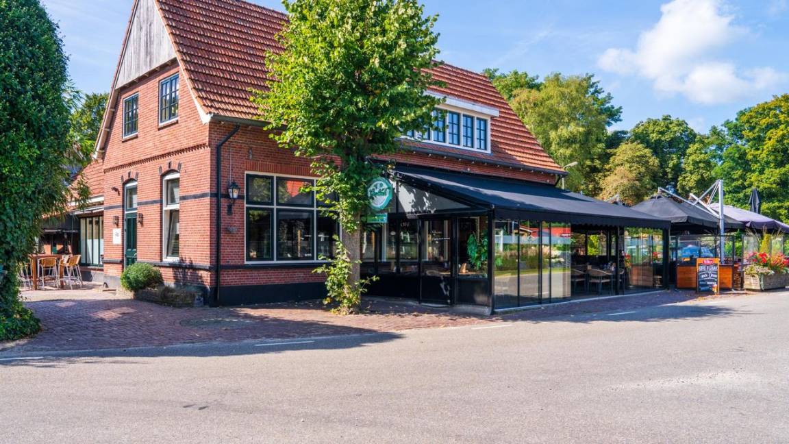 145 M² Appartement ∙ 1 Slaapkamer ∙ 2 Gasten - Hengelo