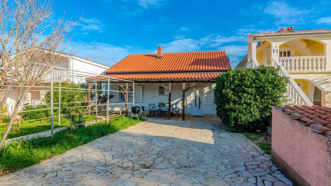 70 M² Ferienhaus ∙ 2 Schlafzimmer ∙ 6 Gäste - Vir