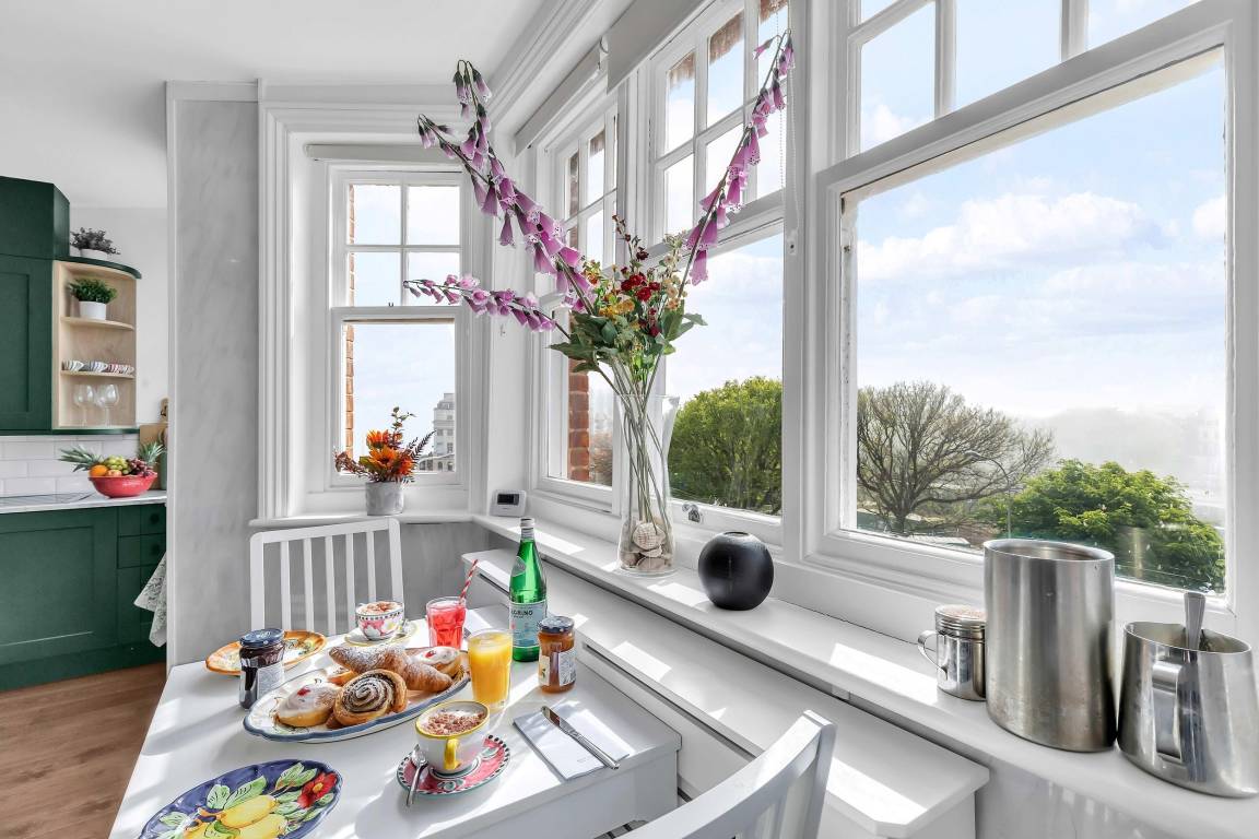 48 M² Apartment ∙ 2 Bedrooms ∙ 4 Guests - Brighton Beach