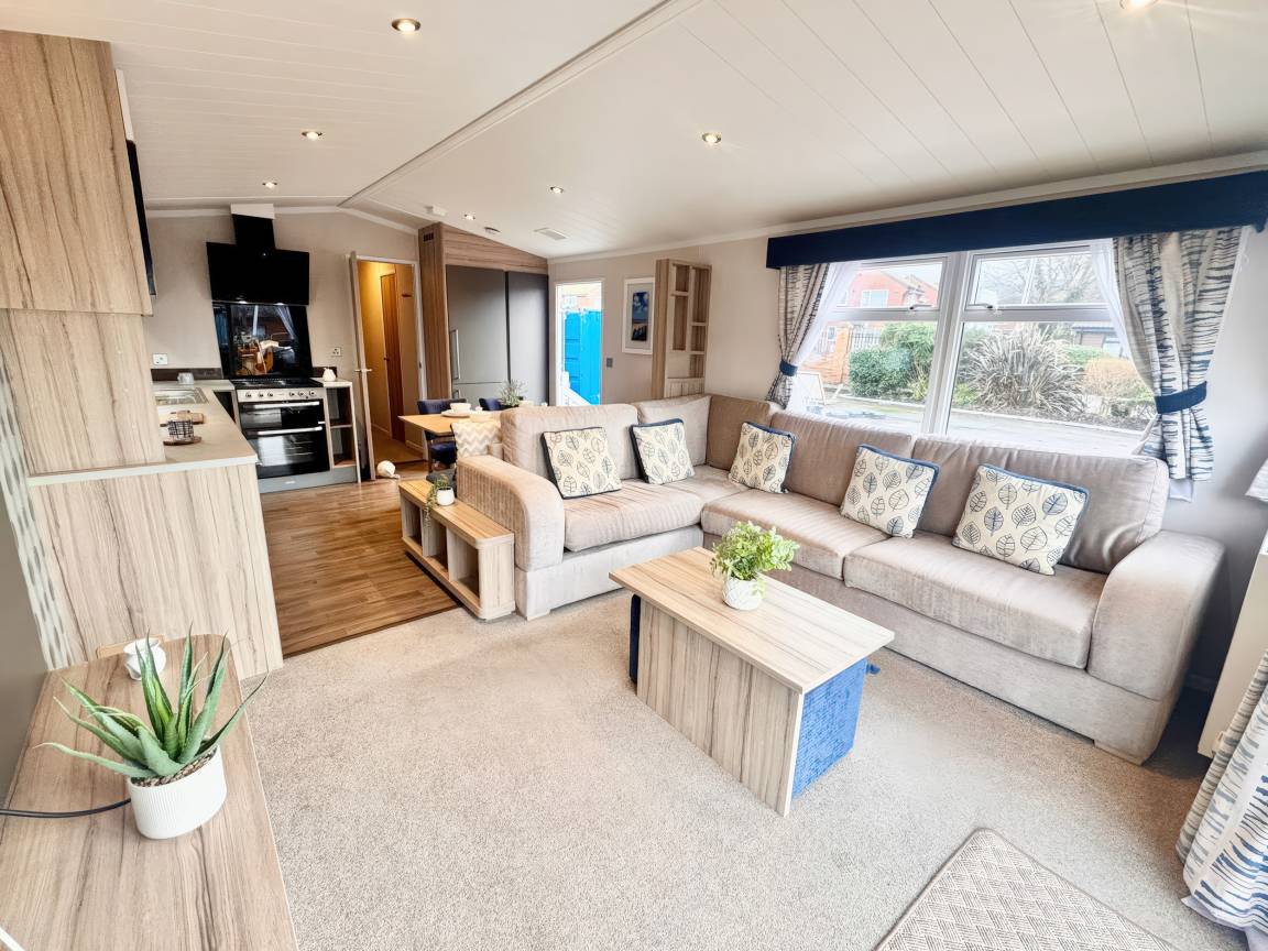 Cottage ∙ 2 Bedrooms ∙ 6 Guests - Rhyl