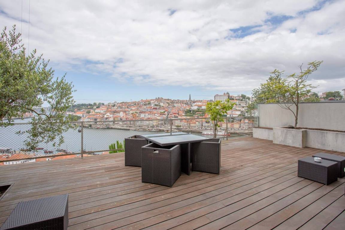 197 M² Casa ∙ 3 Habitaciones ∙ 6 Huéspedes - Ribeira