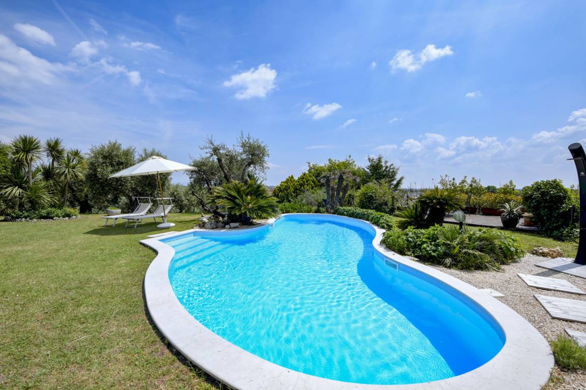 70 M² Villa ∙ 1 Schlafzimmer ∙ 2 Gäste - Salò