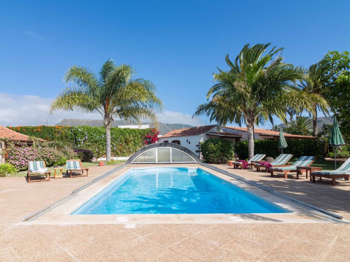 70 M² Apartamento ∙ 2 Habitaciones ∙ 4 Huéspedes - La Laguna