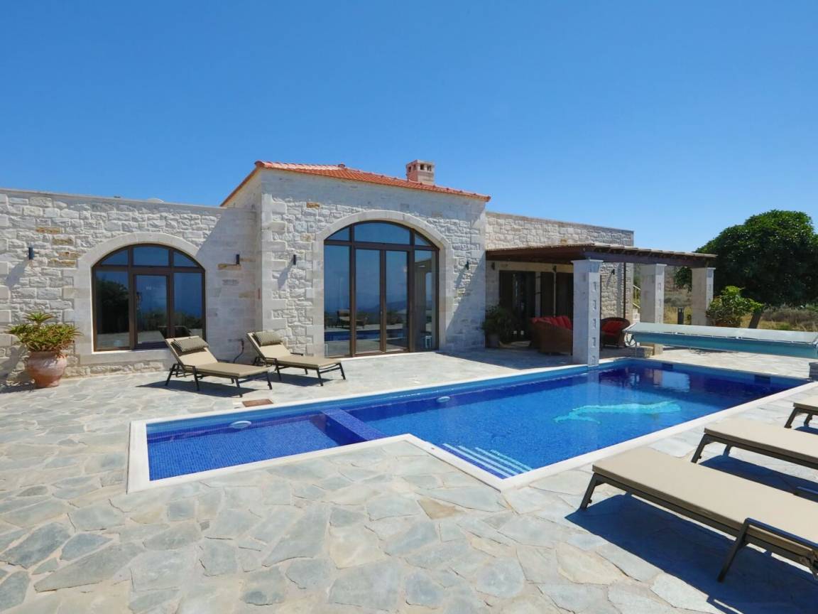 165 M² Villa ∙ 3 Bedrooms ∙ 7 Guests - Ретимно