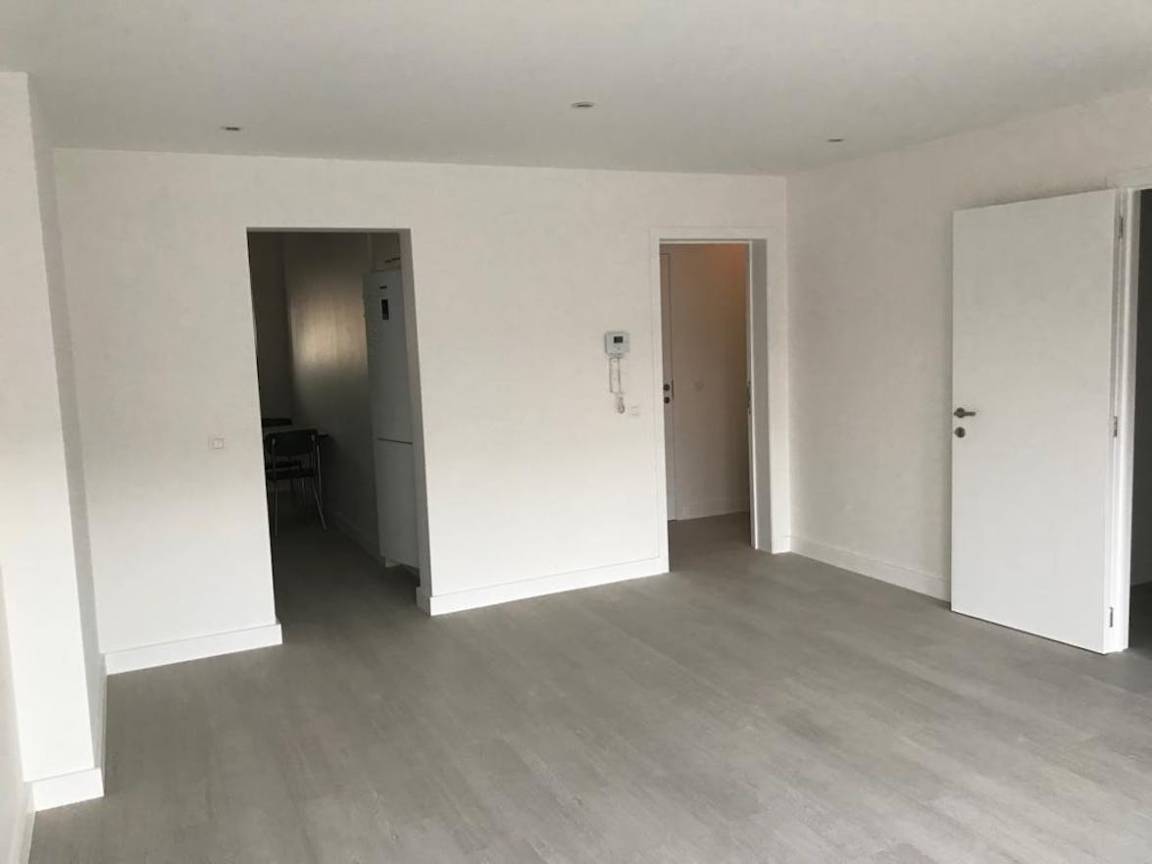 80 M² Apartment ∙ 2 Bedrooms ∙ 1 Guest - Kortrijk