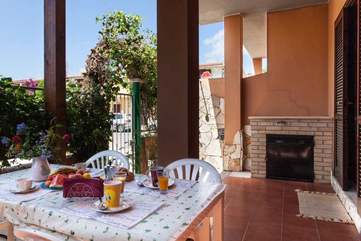 60 M² Huis ∙ 2 Slaapkamers ∙ 5 Gasten - Villasimius