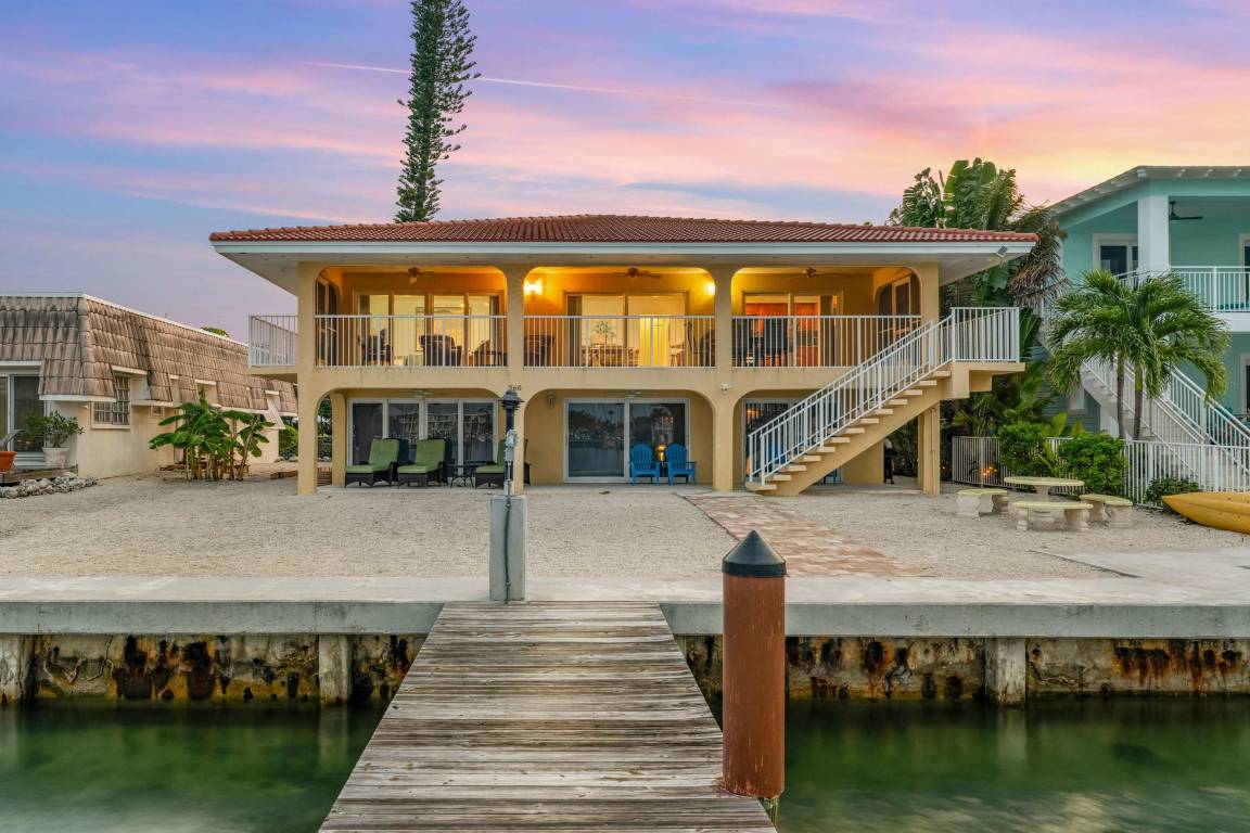 Villa ∙ 3 Bedrooms ∙ 7 Guests - Key Colony Beach, FL