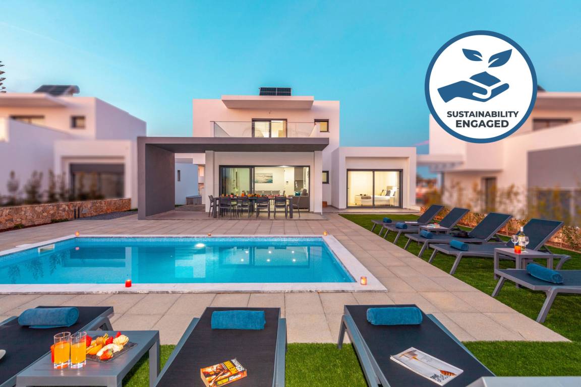 250 M² Villa ∙ 3 Bedrooms ∙ 10 Guests - Albufeira