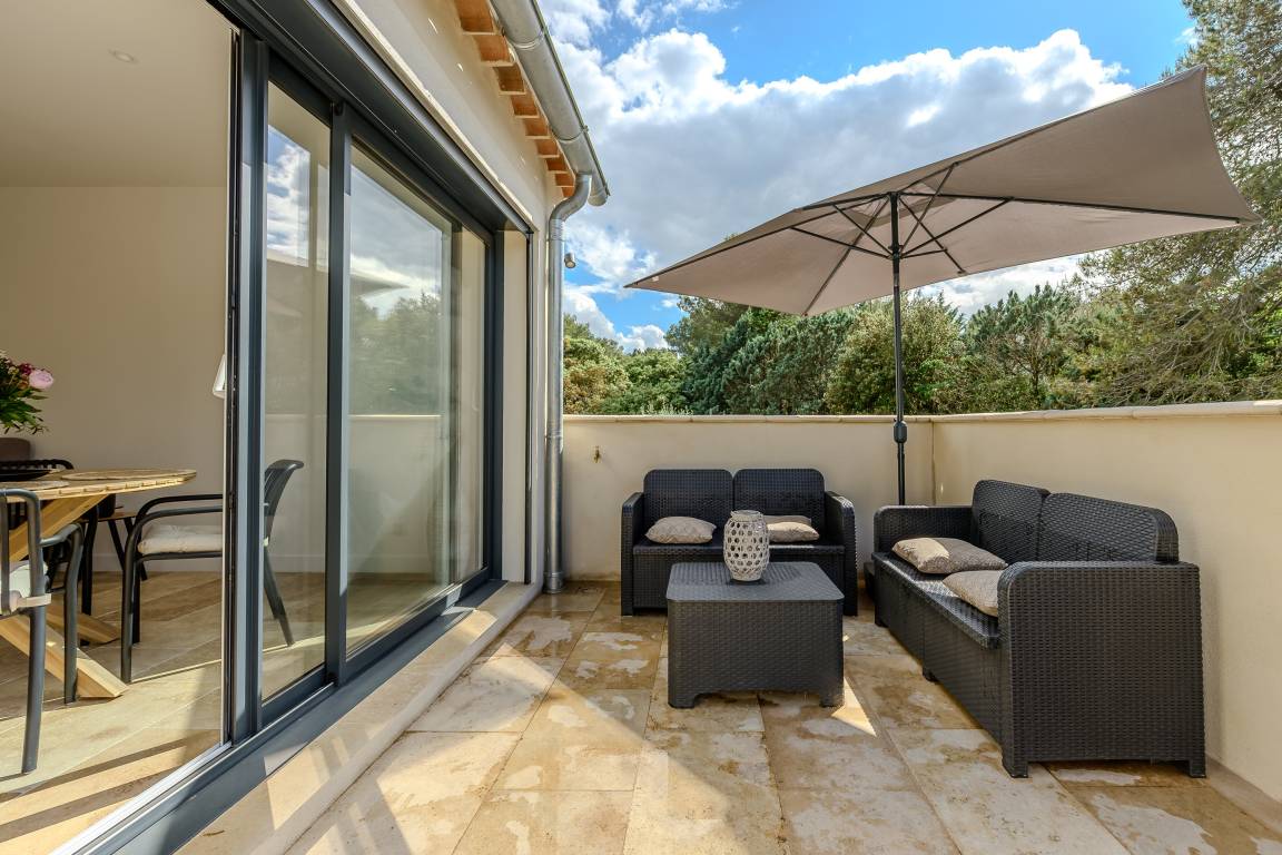 50 M² Huoneisto ∙ 2 Makuuhuonetta ∙ 6 Vierasta - Avignon