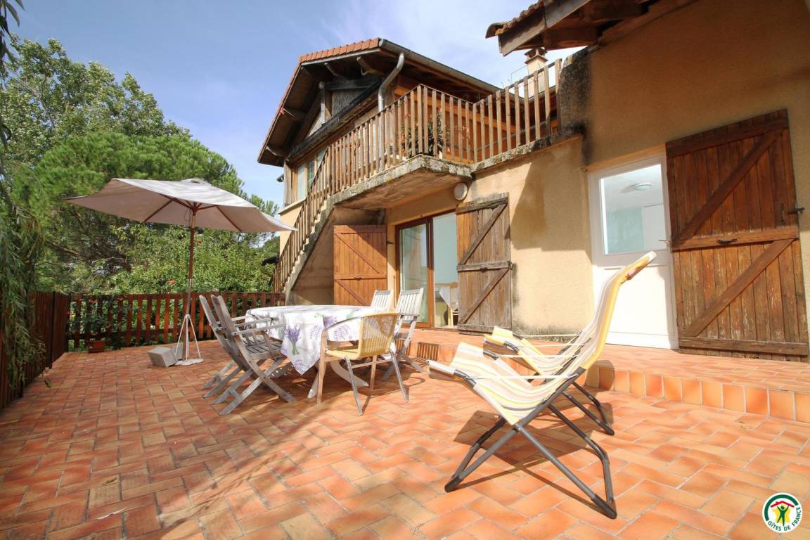 63 M² Gîte ∙ 2 Chambres ∙ 4 Personnes - Roybon