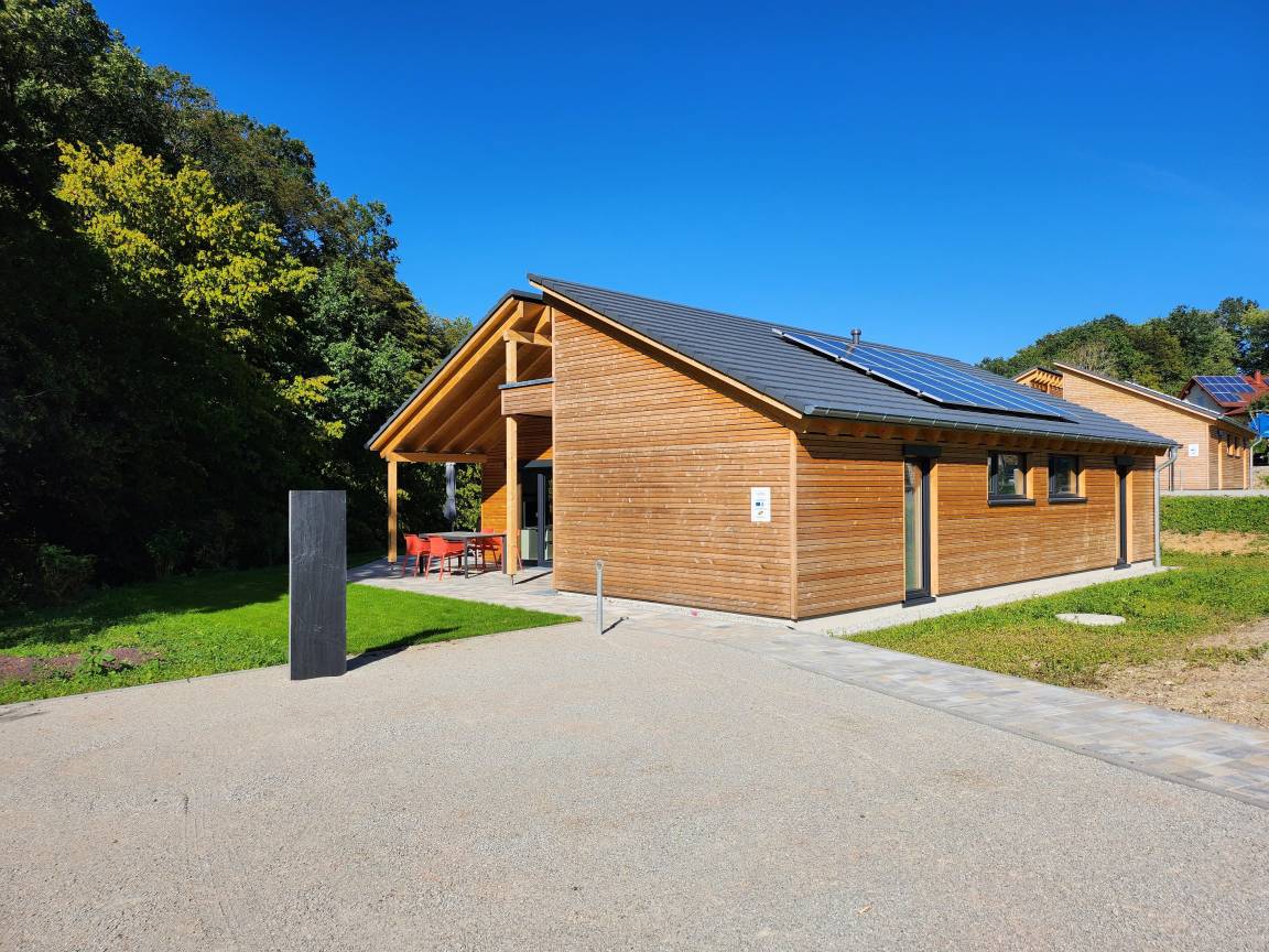95 M² Huis ∙ 2 Slaapkamers ∙ 4 Gasten - Idar-Oberstein
