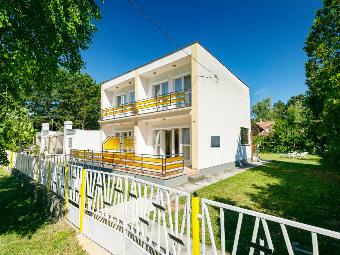 45 M² Ferienhaus ∙ 2 Schlafzimmer ∙ 5 Gäste - Csopak