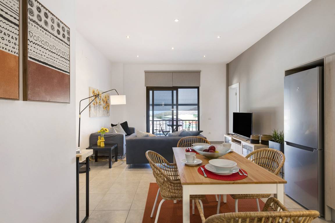 90 M² Apartamento ∙ 2 Habitaciones ∙ 4 Huéspedes - Los Llanos de Aridane