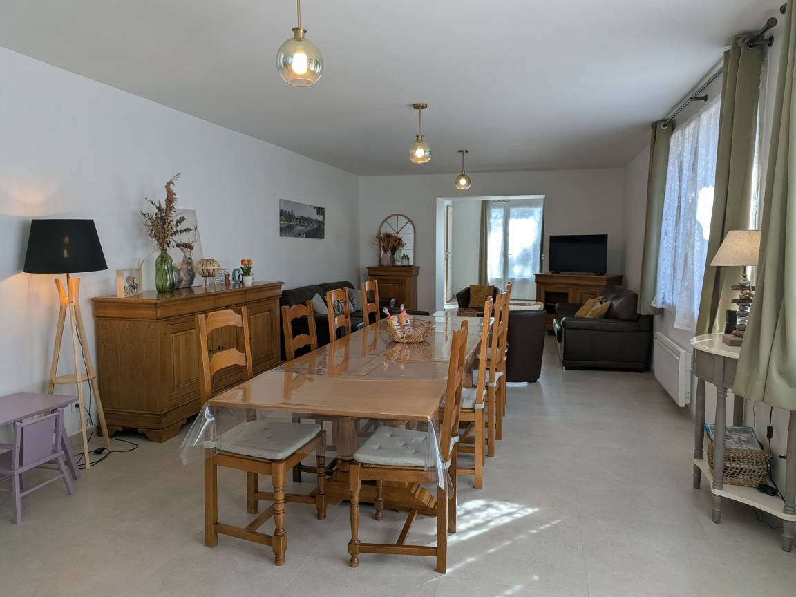 300 M² Cottage ∙ 8 Chambres ∙ 15 Personnes - Orléans