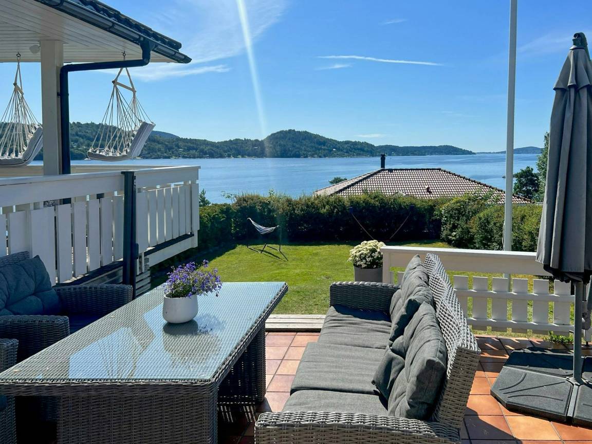 125 M² House ∙ 4 Bedrooms ∙ 12 Guests - Stathelle