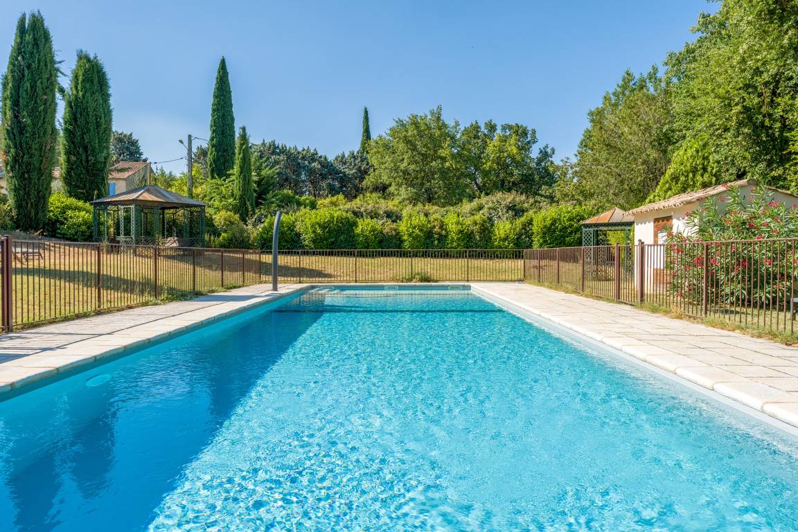 35 M² Cottage ∙ 2 Bedrooms ∙ 4 Guests - Nyons