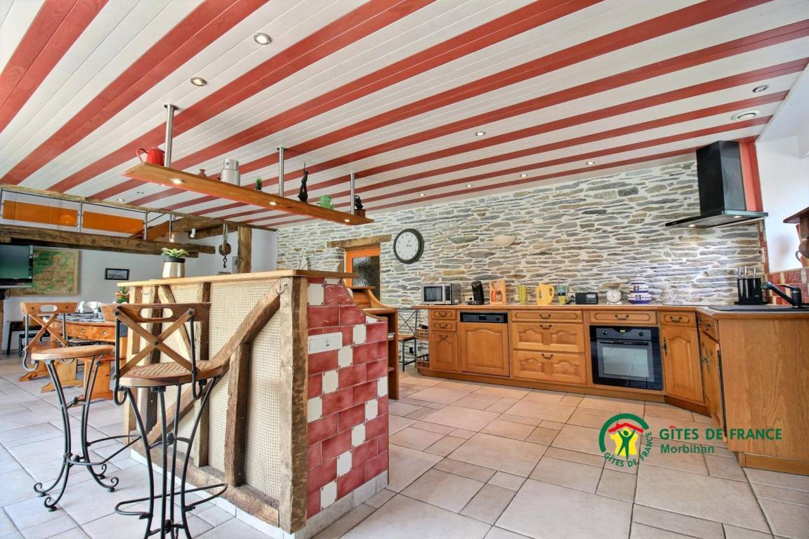 210 M² Gîte ∙ 6 Chambres ∙ 14 Personnes - Brocéliande