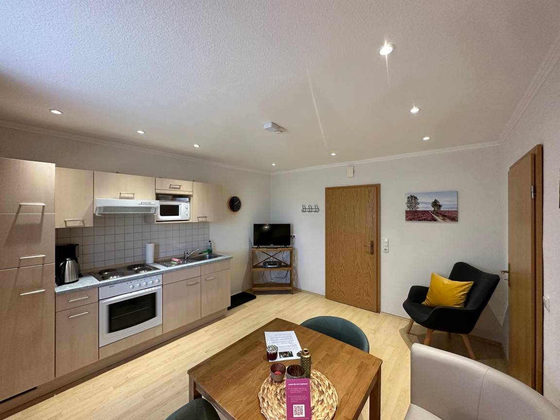 40 M² Ferienwohnung ∙ 1 Schlafzimmer ∙ 2 Gäste - Behringen