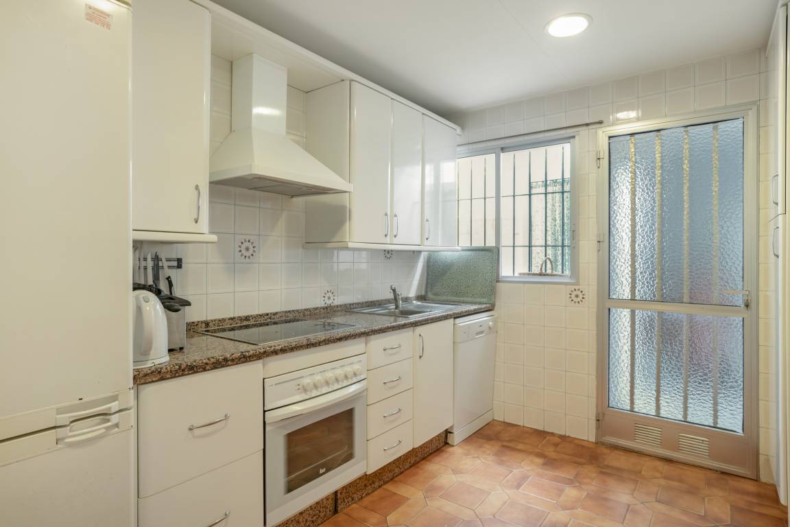 160 M² Cottage ∙ 5 Camere Da Letto ∙ 8 Ospiti - Rota