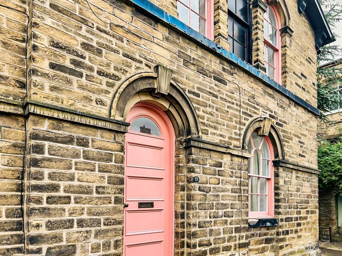 Cottage ∙ 3 Bedrooms ∙ 5 Guests - West Yorkshire