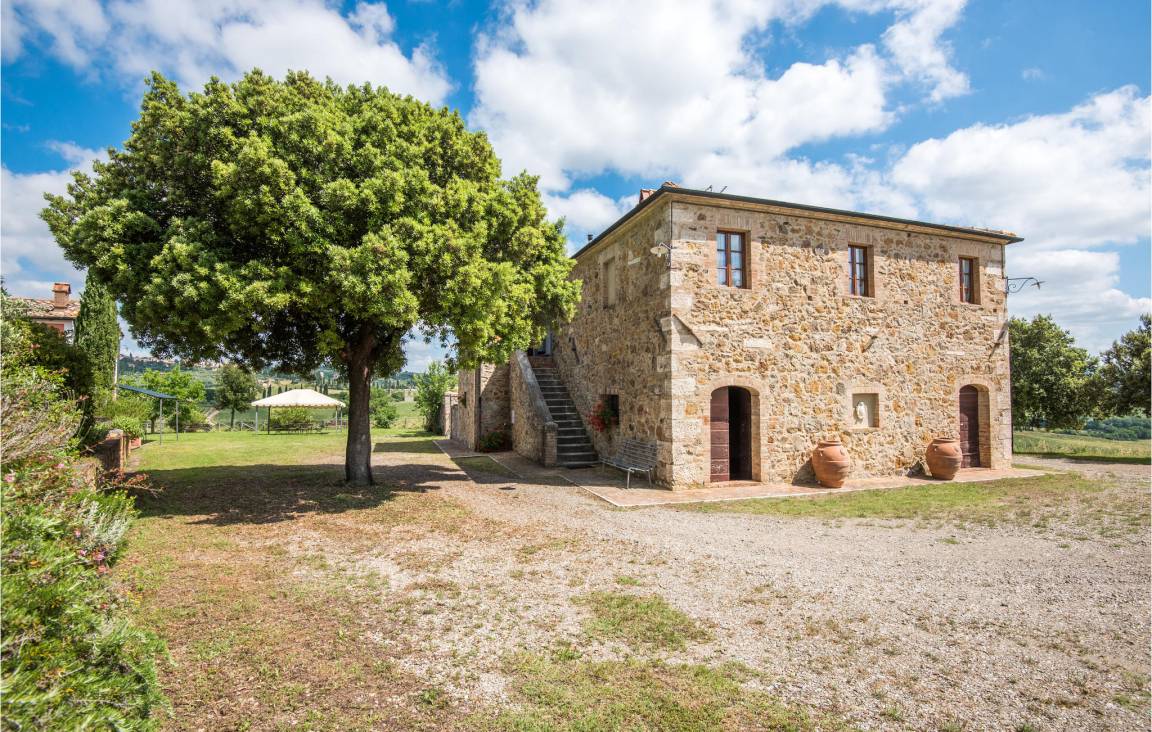 150 M² House ∙ 4 Bedrooms ∙ 8 Guests - Pienza