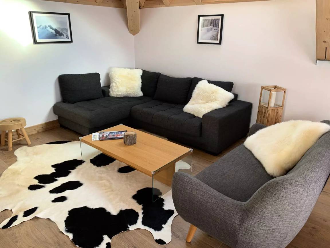 100 M² Chalet ∙ 4 Bedrooms ∙ 8 Guests - Valloire