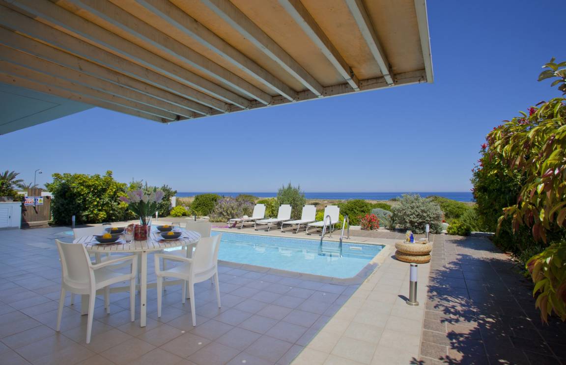 150 M² Villa ∙ 3 Bedrooms ∙ 6 Guests - Ayia Napa