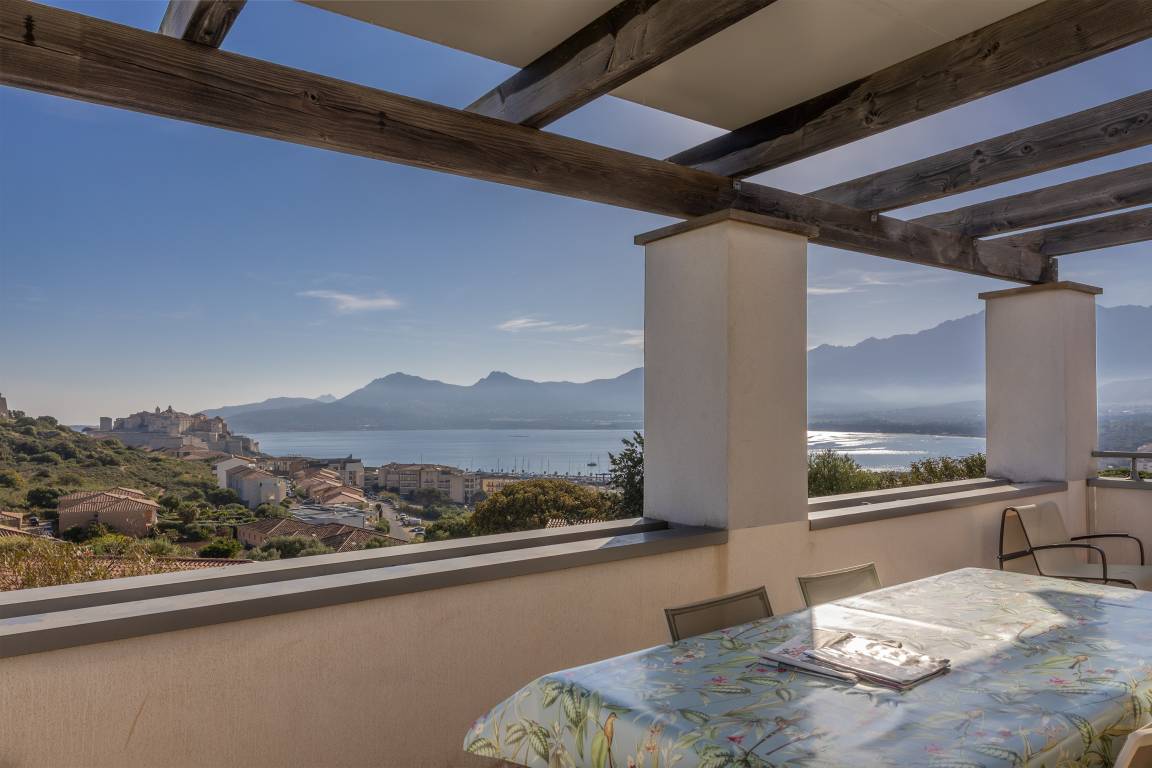 80 M² Appartement ∙ 2 Slaapkamers ∙ 6 Gasten - Calvi