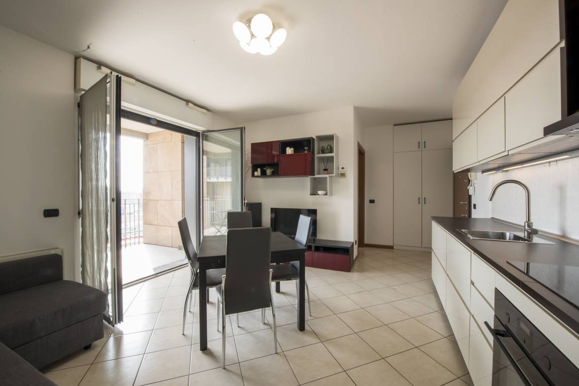 60 평방 미터 아파트  ∙ 침실 1개 ∙ 게스트 2명 - 몬차