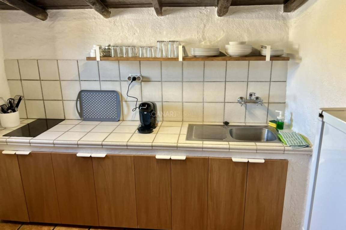 House ∙ 2 Bedrooms ∙ 4 Guests - Adeje