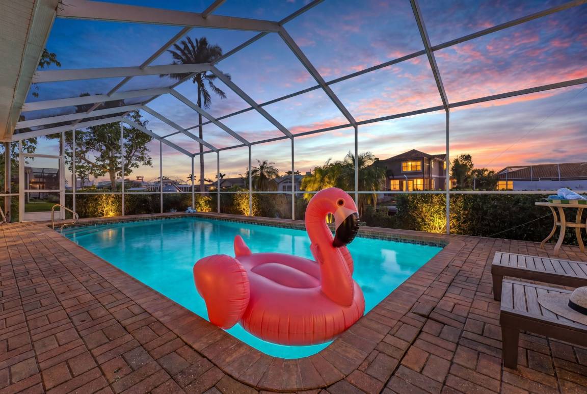 214 M² Ferienhaus ∙ 5 Schlafzimmer ∙ 14 Gäste - Cape Coral, FL