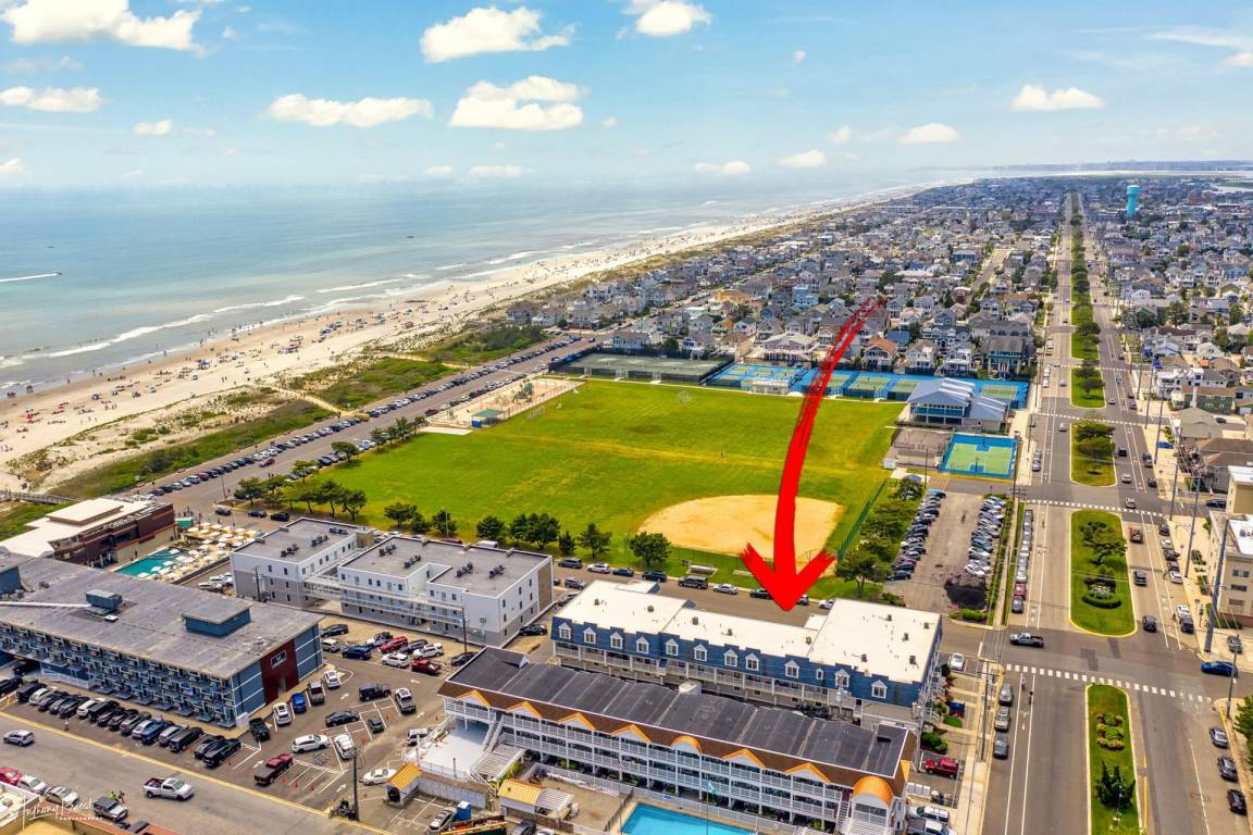 Condo ∙ 2 Bedrooms ∙ 6 Guests - Avalon