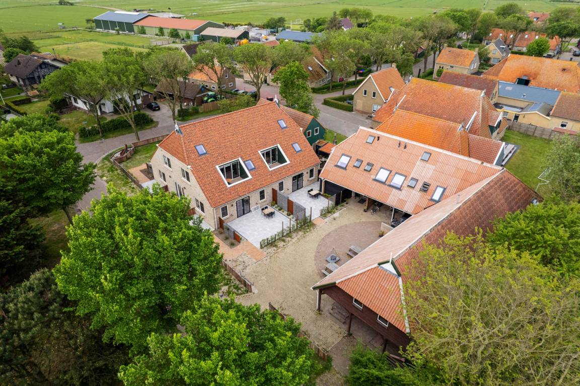 35 M² Apartment ∙ 2 Bedrooms ∙ 4 Guests - Ameland