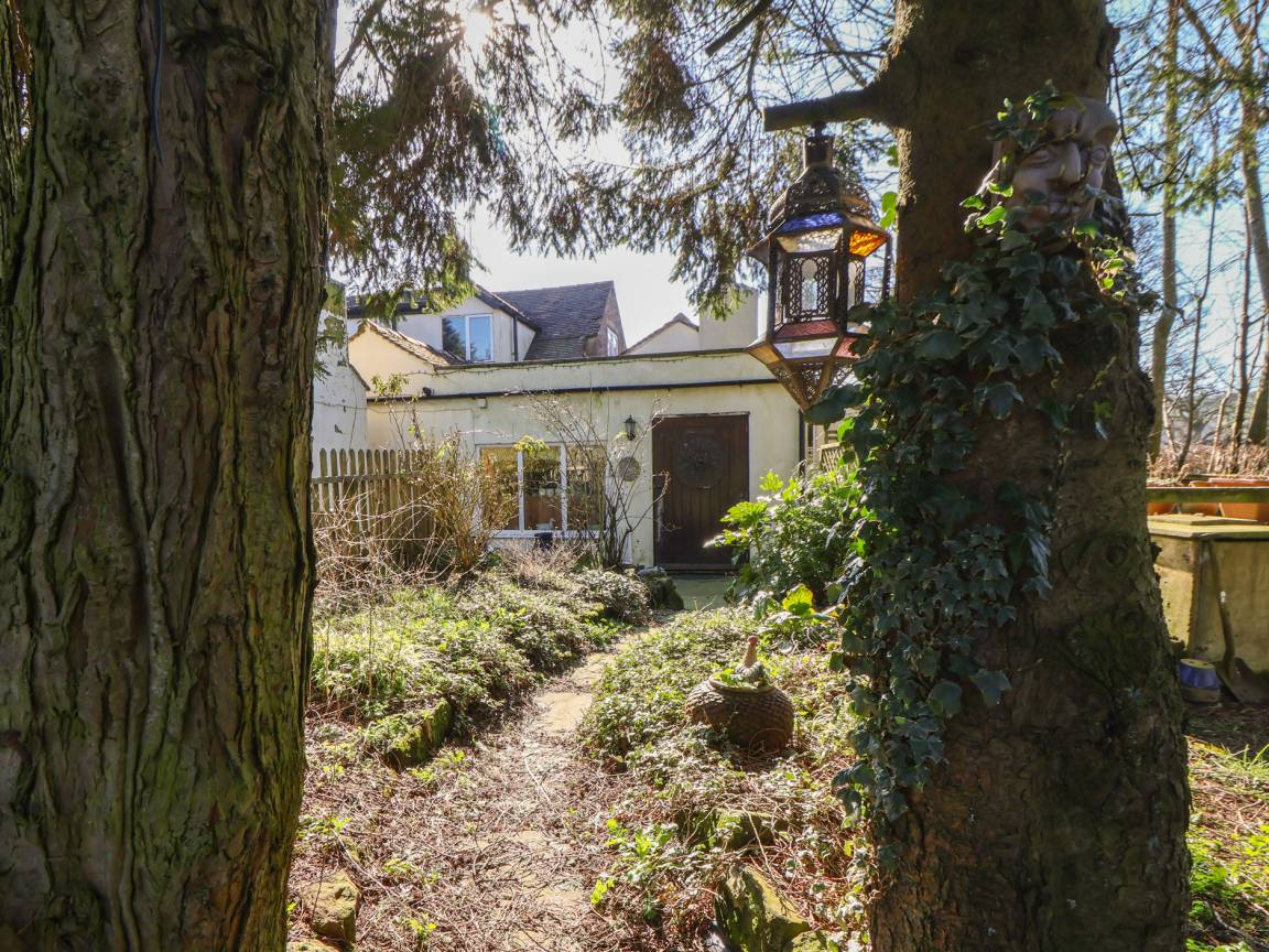 Cottage ∙ 2 Bedrooms ∙ 4 Guests - Macclesfield, UK