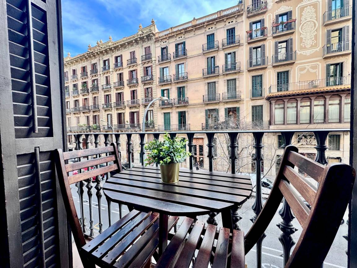 85 M² Apartamento ∙ 2 Quartos ∙ 6 Hóspedes - La Barceloneta