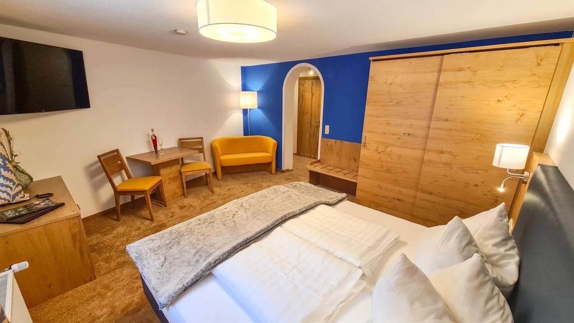 24 M² Hotel ∙ 1 Schlafzimmer ∙ 2 Gäste - Ischgl