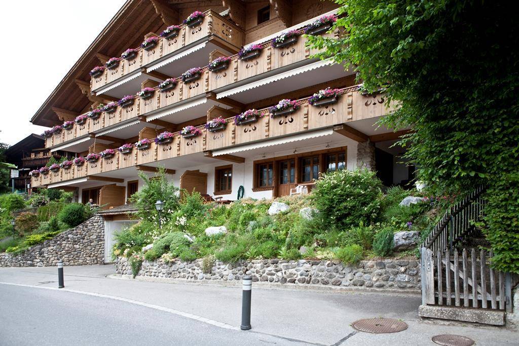 95 M² Apartment ∙ 3 Bedrooms ∙ 6 Guests - Gstaad