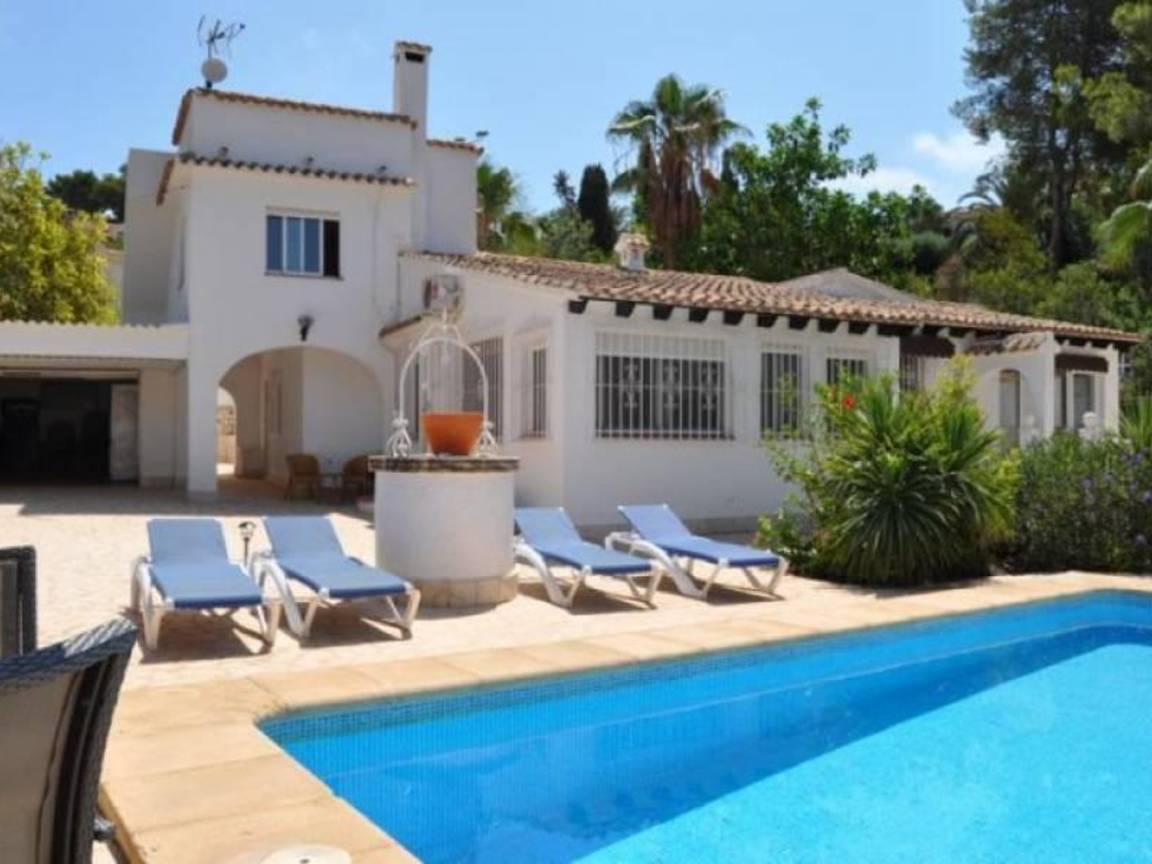 180 M² Villa ∙ 4 Schlafzimmer ∙ 8 Gäste - Moraira