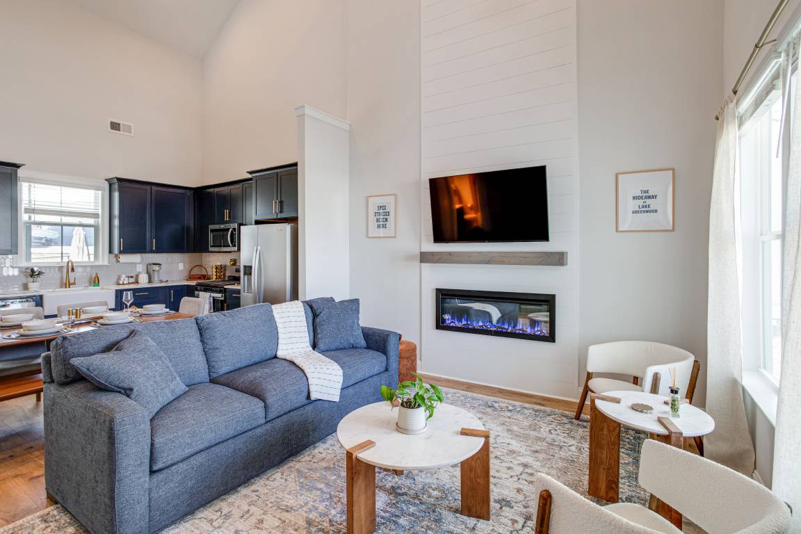 102 M² Ferienhaus ∙ 2 Schlafzimmer ∙ 8 Gäste - Lake Greenwood, SC