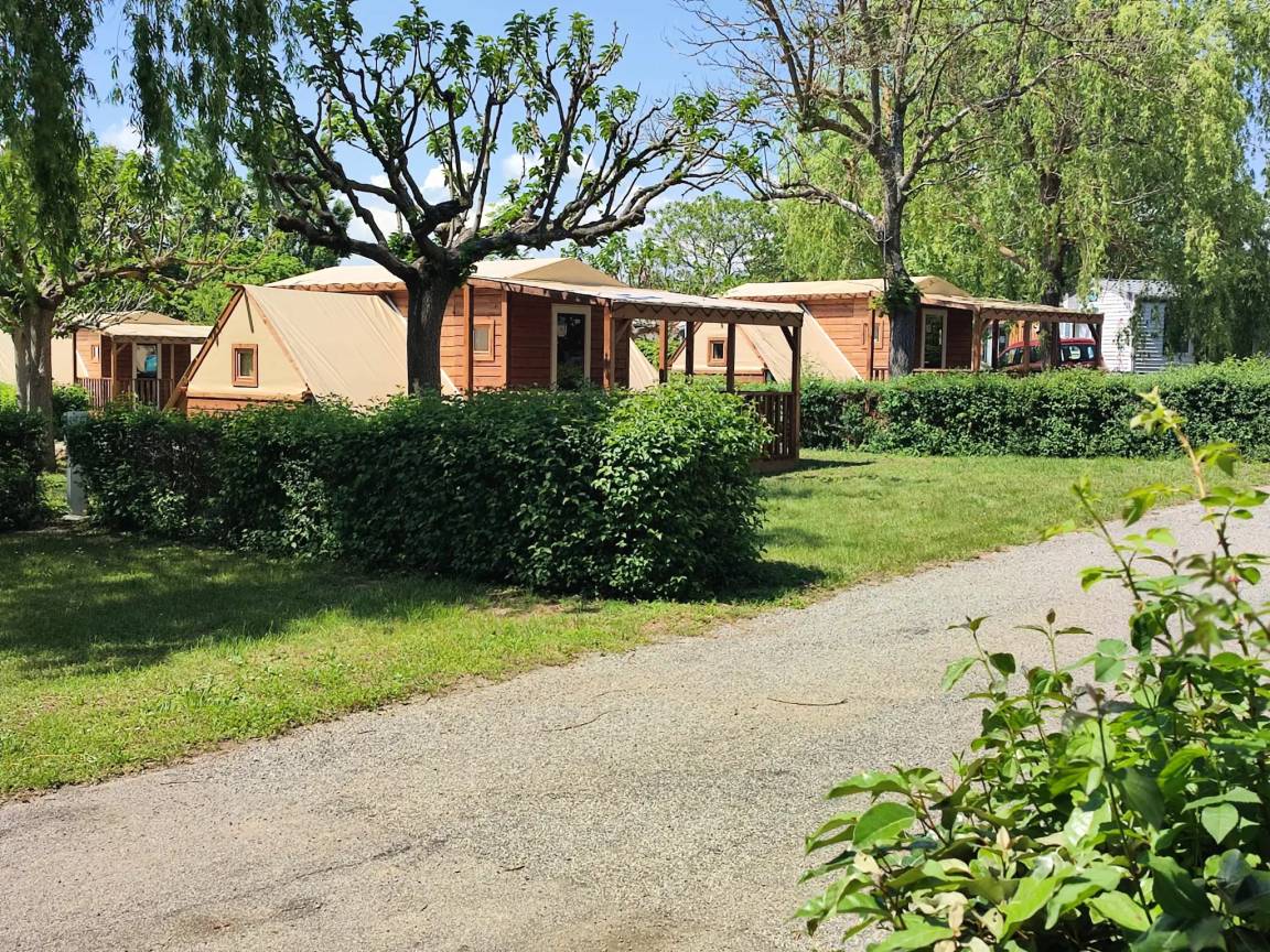 22 M² Mobil-home ∙ 2 Chambres ∙ 4 Personnes - Laragne-Montéglin