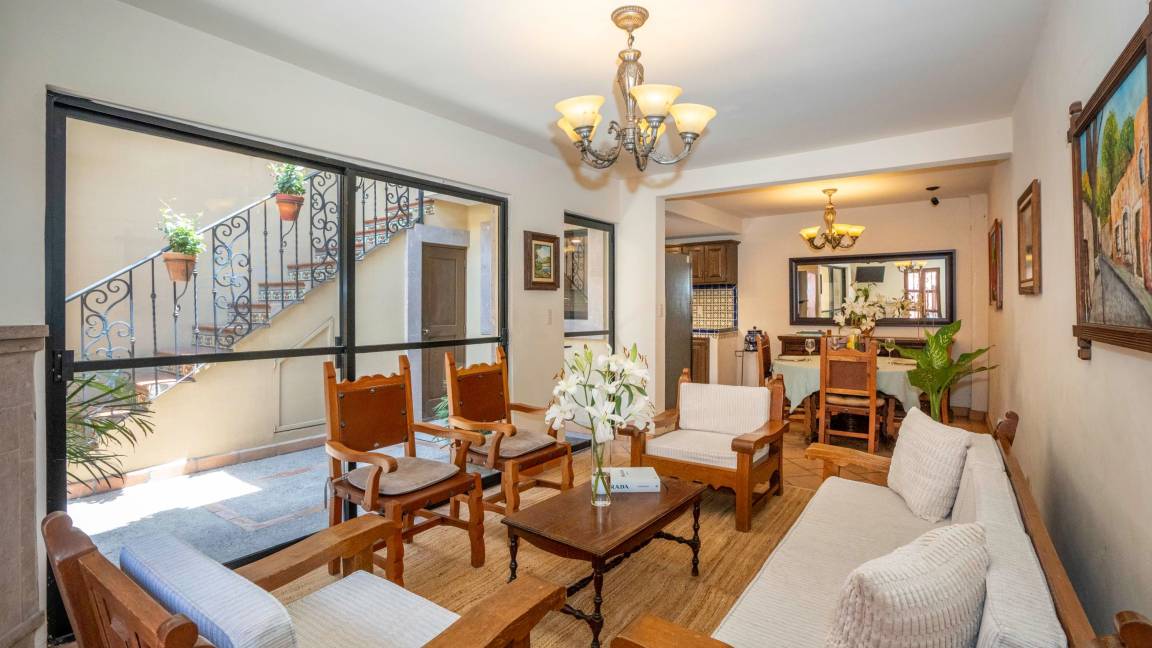 House ∙ 2 Bedrooms ∙ 4 Guests - San Miguel de Allende