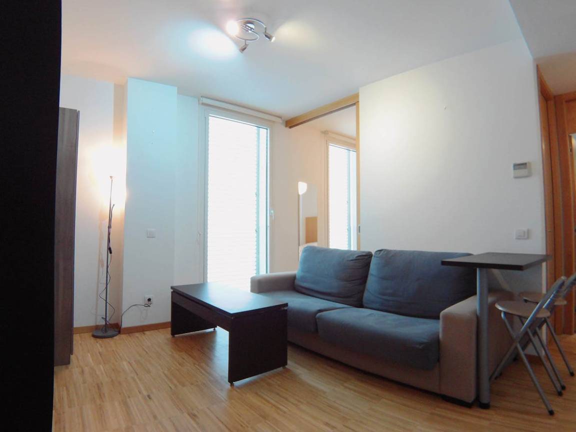 30 M² Apartamento ∙ 2 Huéspedes - Madrid