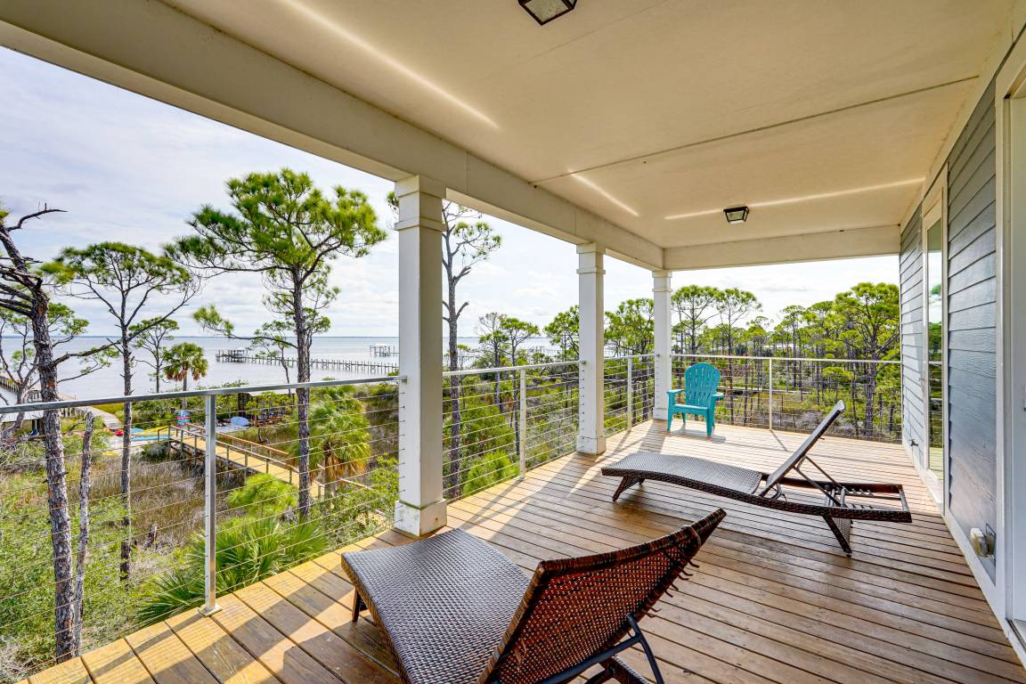 185 M² Ferienhaus ∙ 4 Schlafzimmer ∙ 10 Gäste - Cape San Blas, FL