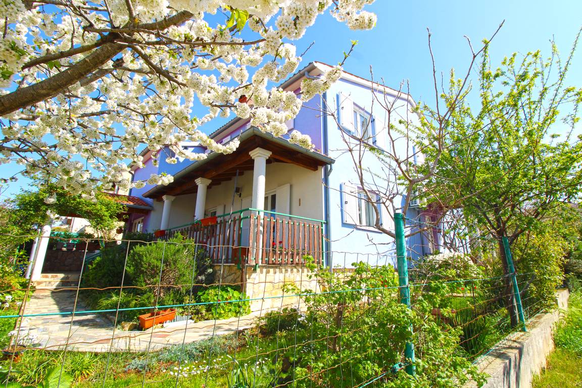 80 M² Ferienwohnung ∙ 2 Schlafzimmer ∙ 6 Gäste - Pula