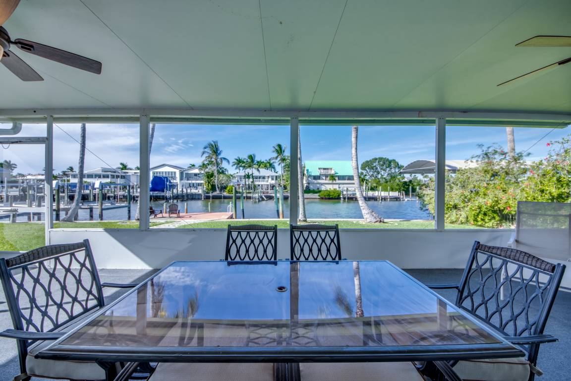 190 M² House ∙ 4 Bedrooms ∙ 8 Guests - Fort Myers Beach, FL