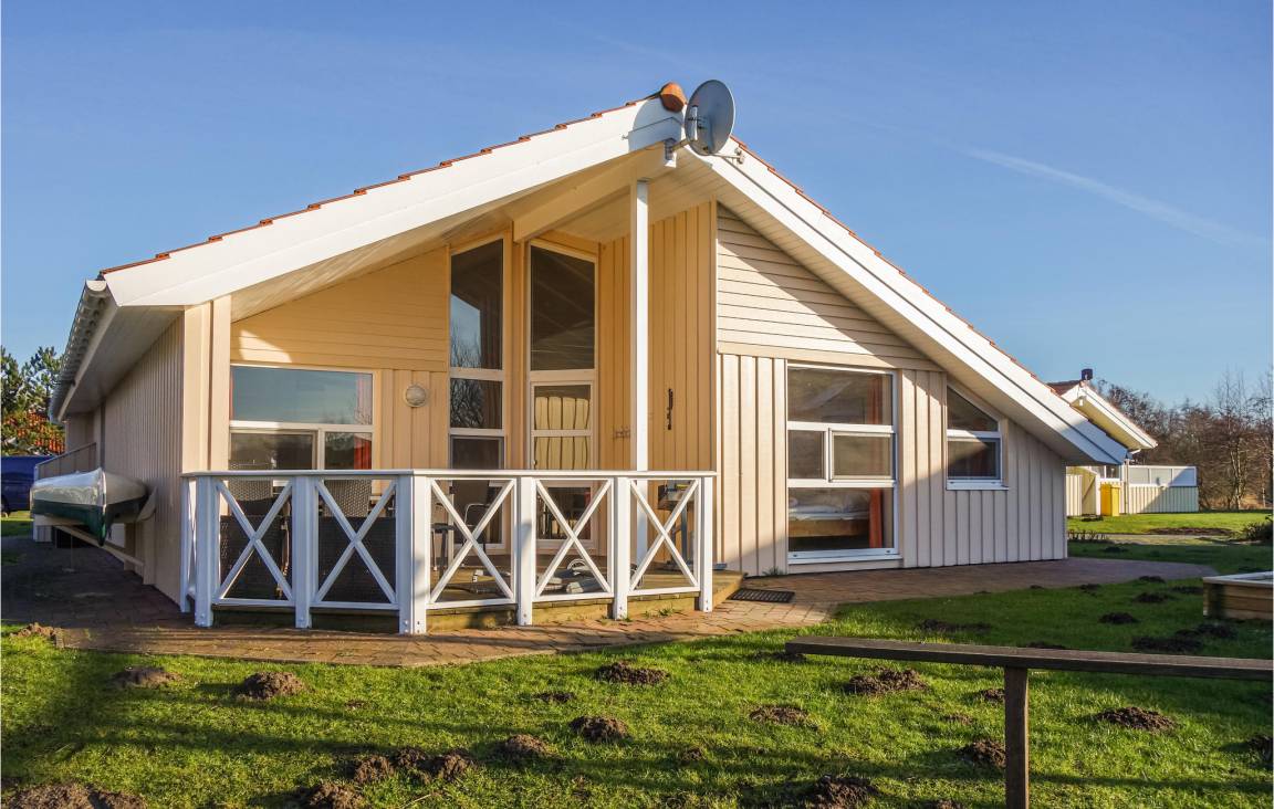 100 M² Ferienhaus ∙ 6 Schlafzimmer ∙ 12 Gäste - Otterndorf