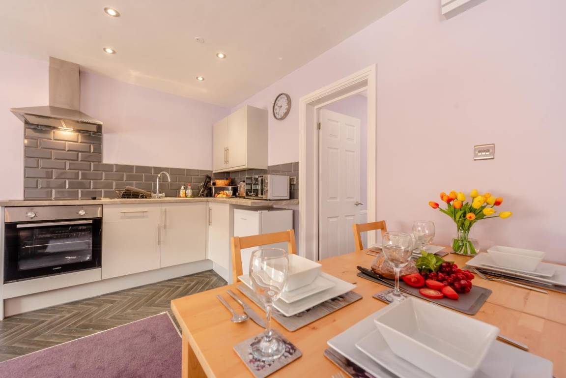 Apartment ∙ 2 Bedrooms ∙ 4 Guests - Saundersfoot