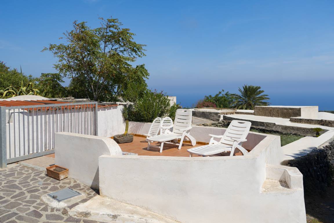 100 M² Villa ∙ 2 Schlafzimmer ∙ 7 Gäste - Pantelleria