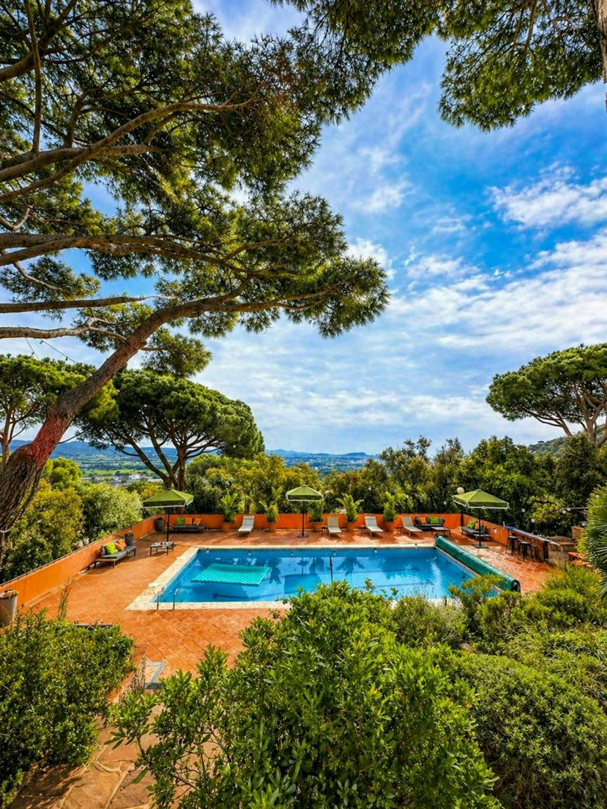 680 M² Huis ∙ 7 Slaapkamers ∙ 14 Gasten - Palamós