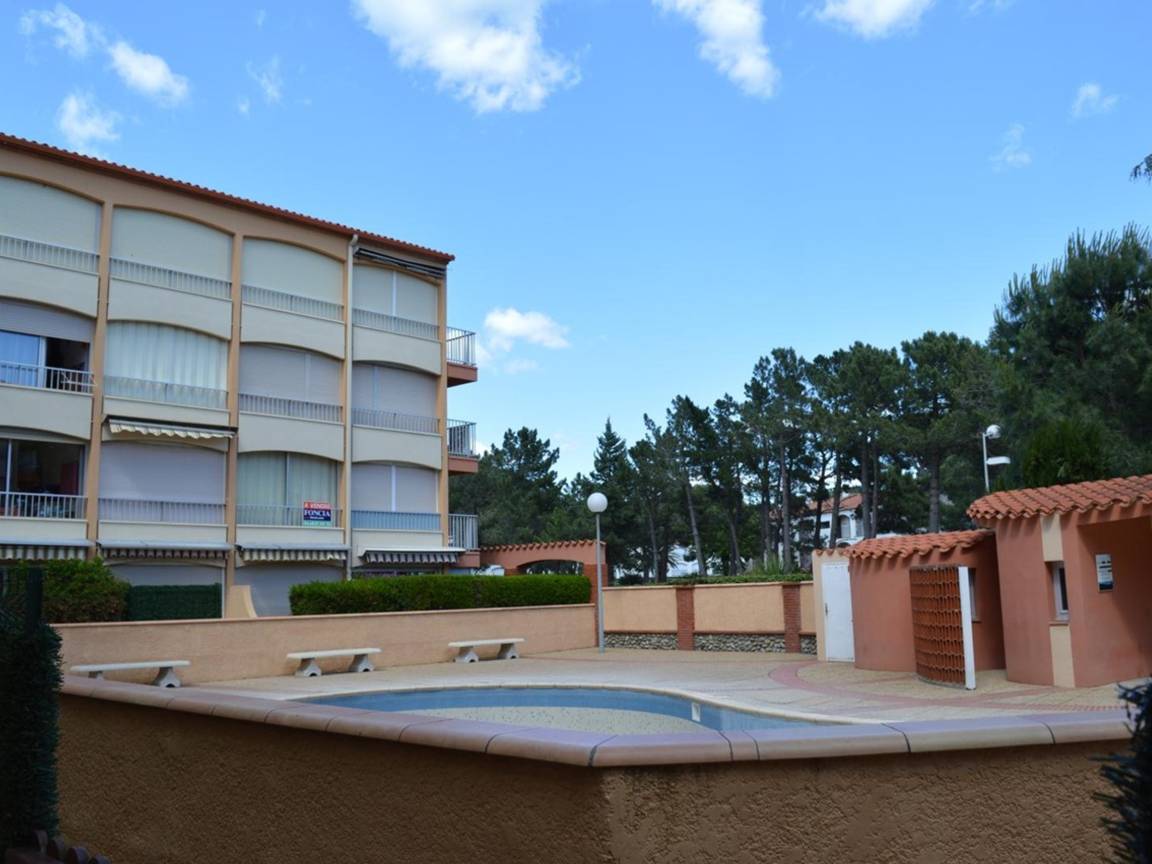 22 M² Studio ∙ 1 Chambre ∙ 4 Personnes - Sorède